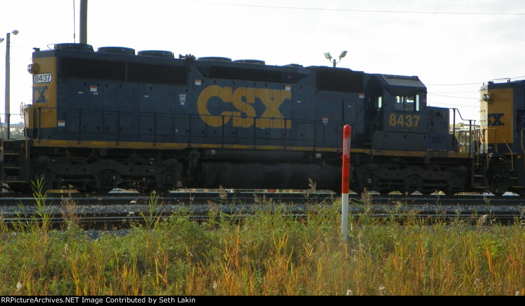 CSX 8437